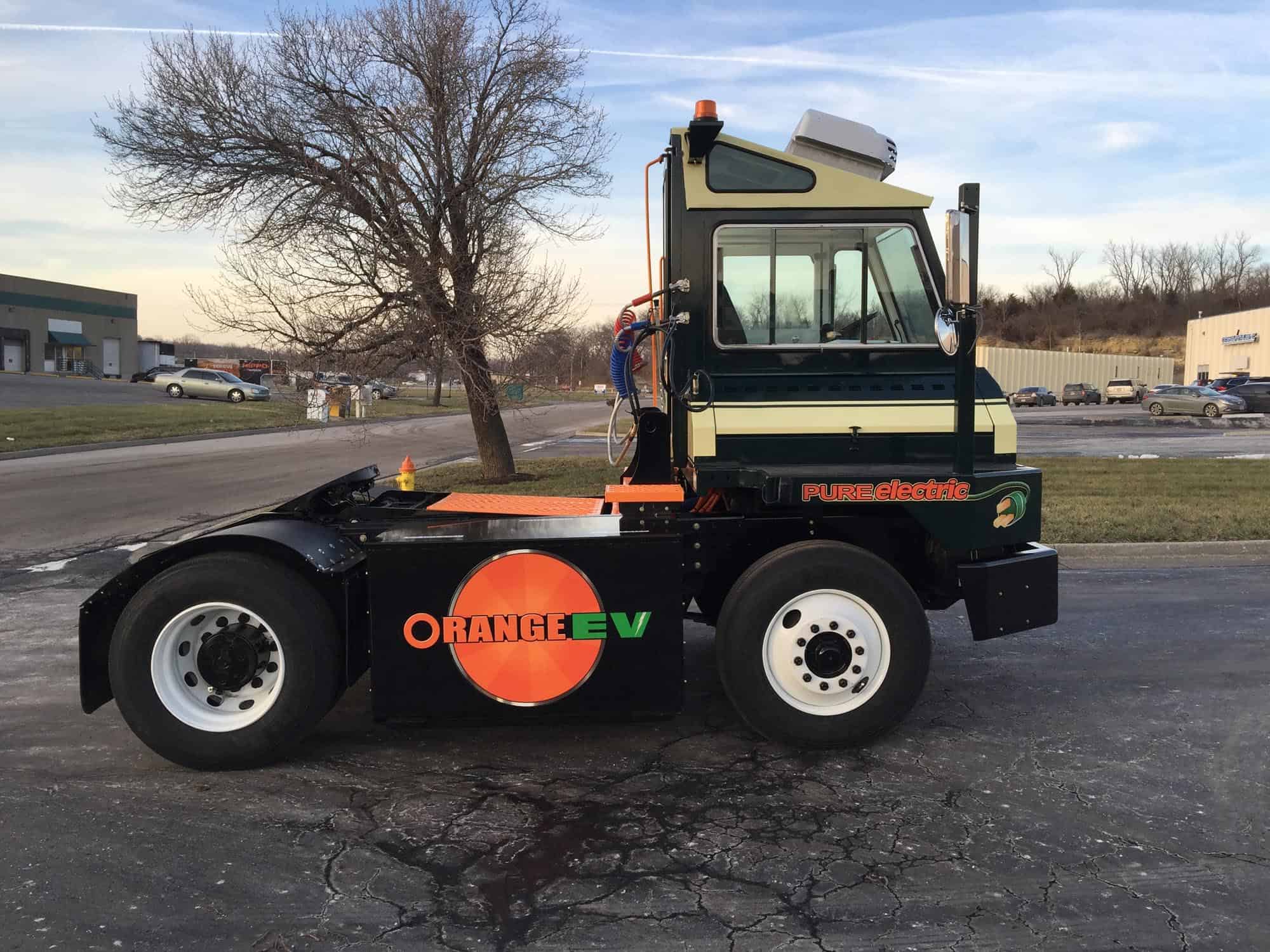 Pure Electric Terminal Trucks