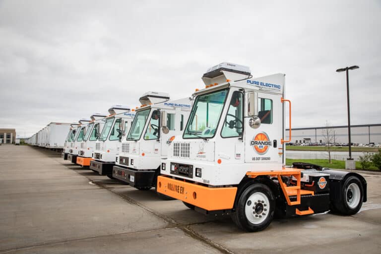Electric Trucks | All-Electric Class 8 Yard Trucks